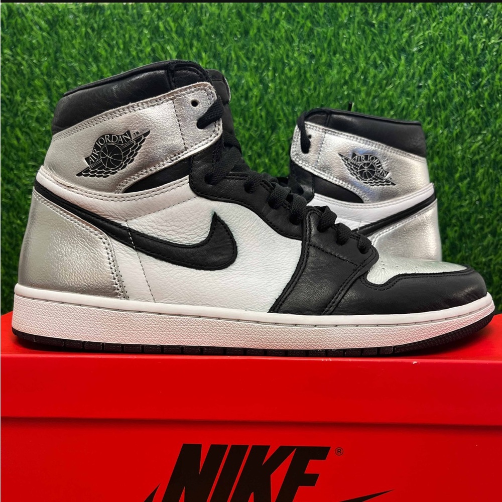 Jordan 1 Retro High Metallic Silver Toe - Gem